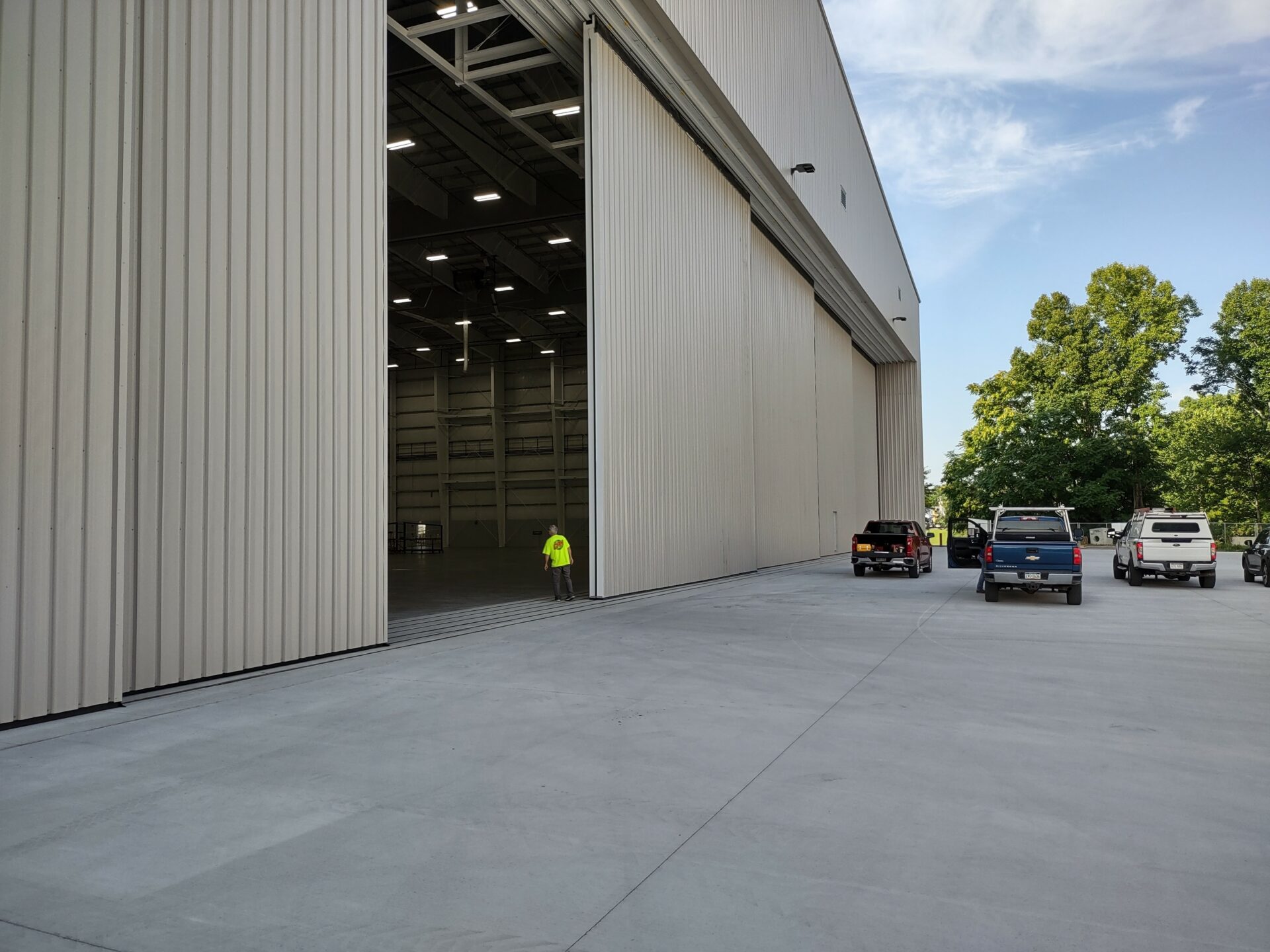 Global Trends in Hangar Door Design and Architecture: Innovation ...